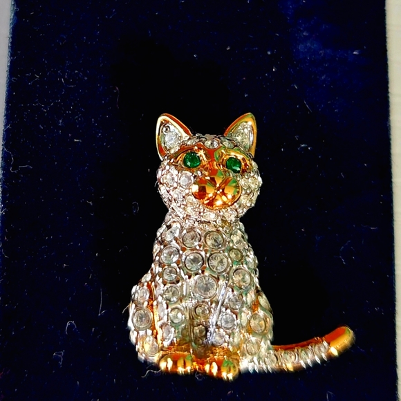 Swarovski | Jewelry | Swarovski Crystal Cat Pin | Poshmark